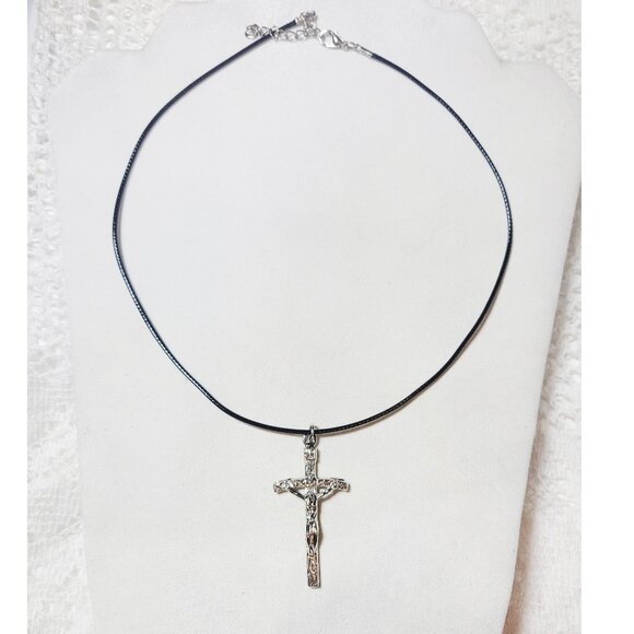 Accessories | Y2k Jesus Christ Inspirational Religious Pewter Papal ...